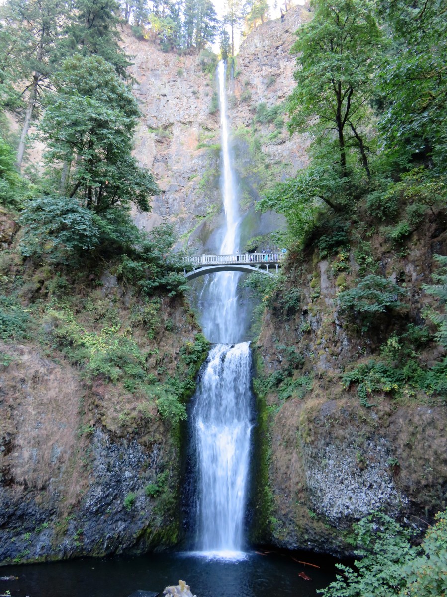 Falling Waters Twenty Four: Multnomah Falls, Oregon | So Many Exciting ...